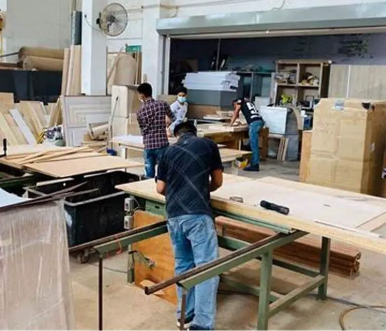 Search For The Best Carpentry School in USA